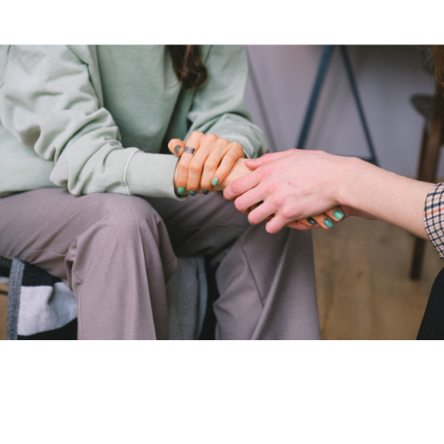 20 Sympathetic phrases you can use to bring a family comfort.